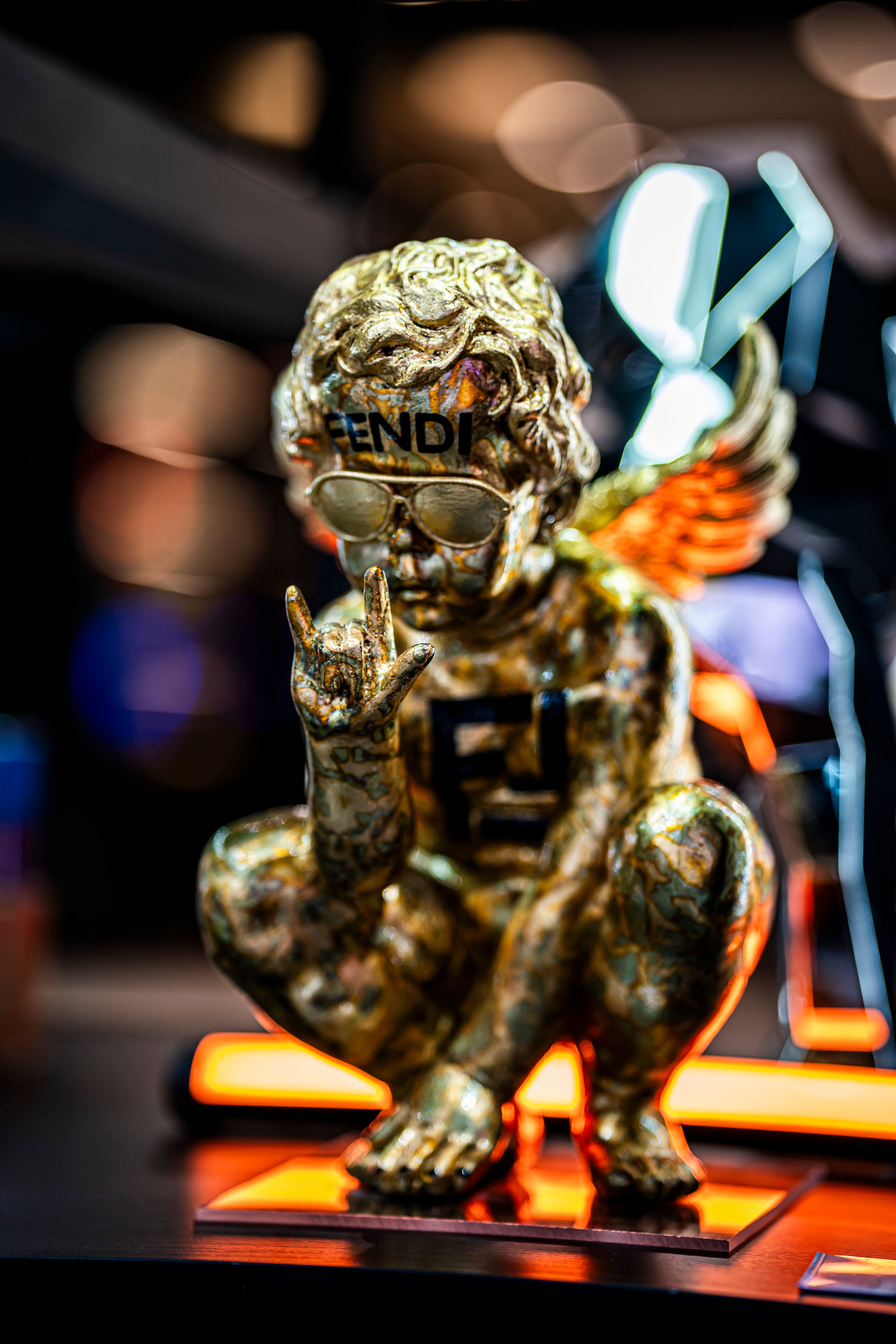 JIMMIE M. – 7ART CONCEPT STORE