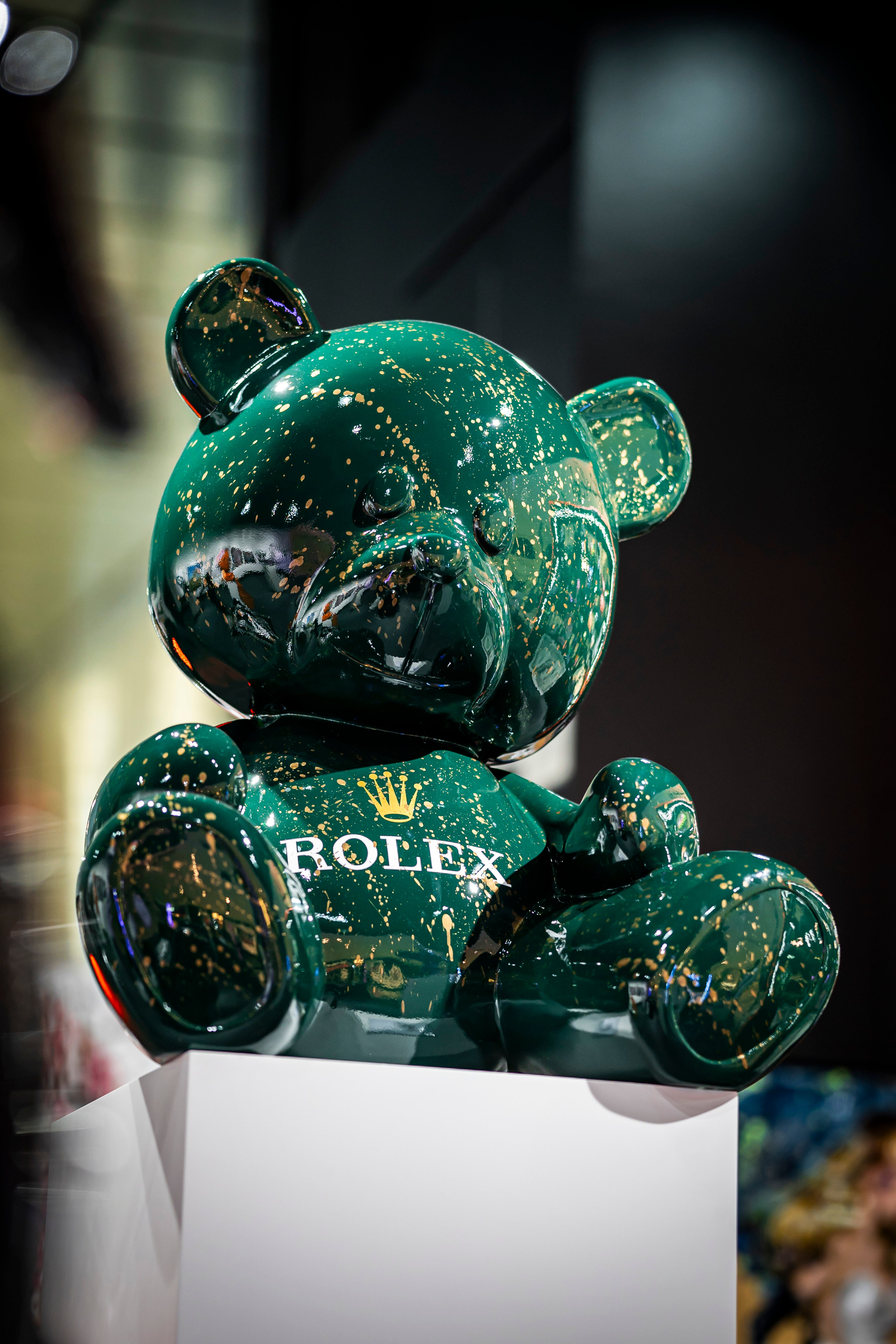 NAOR – 7ART CONCEPT STORE